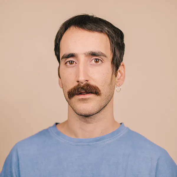 mee - Songs & Albums | Artlist