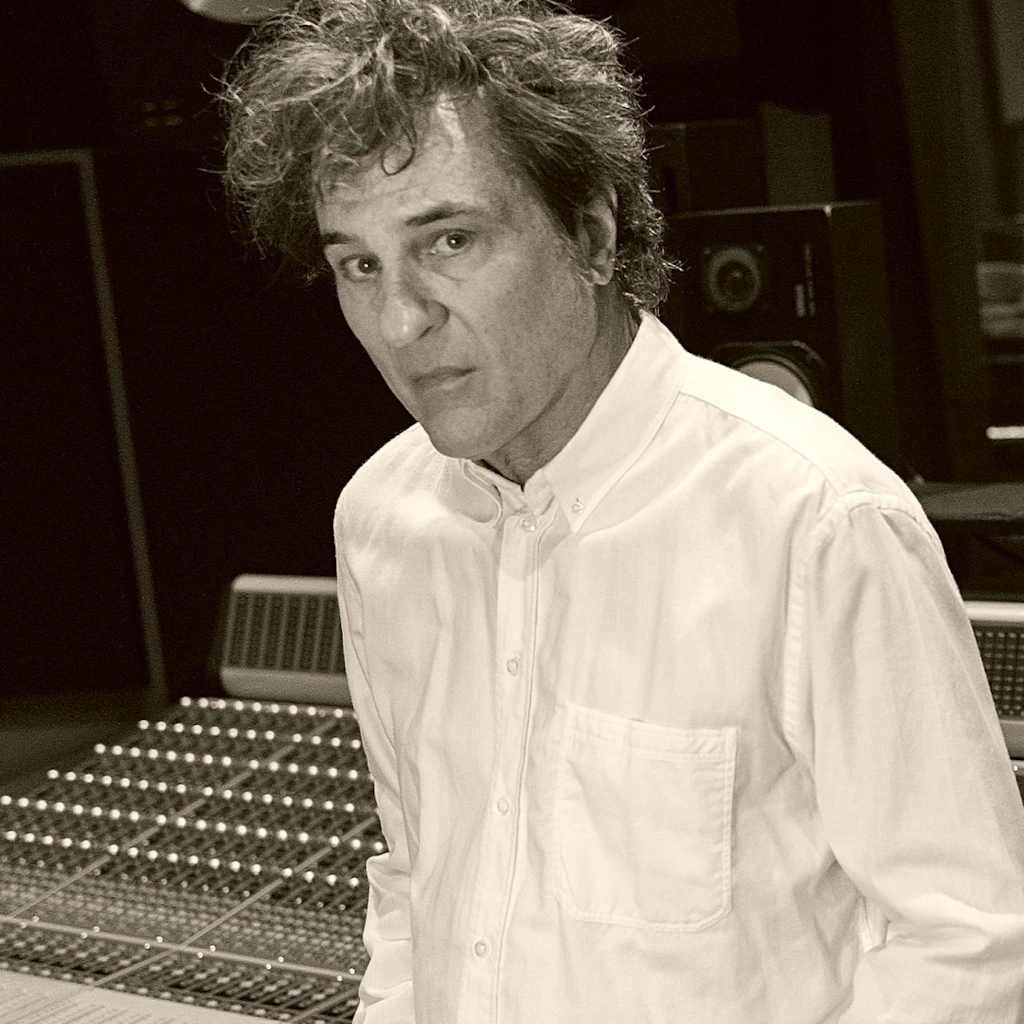 Bobby Coxx And The Righteous - Songs & Albums | Artlist