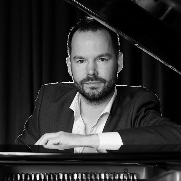 Mats Raynard - Songs & Albums | Artlist